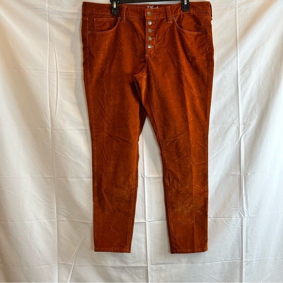 Universal Thread | Jeans | Universal Thread Fine Wale Corduroy Button ...